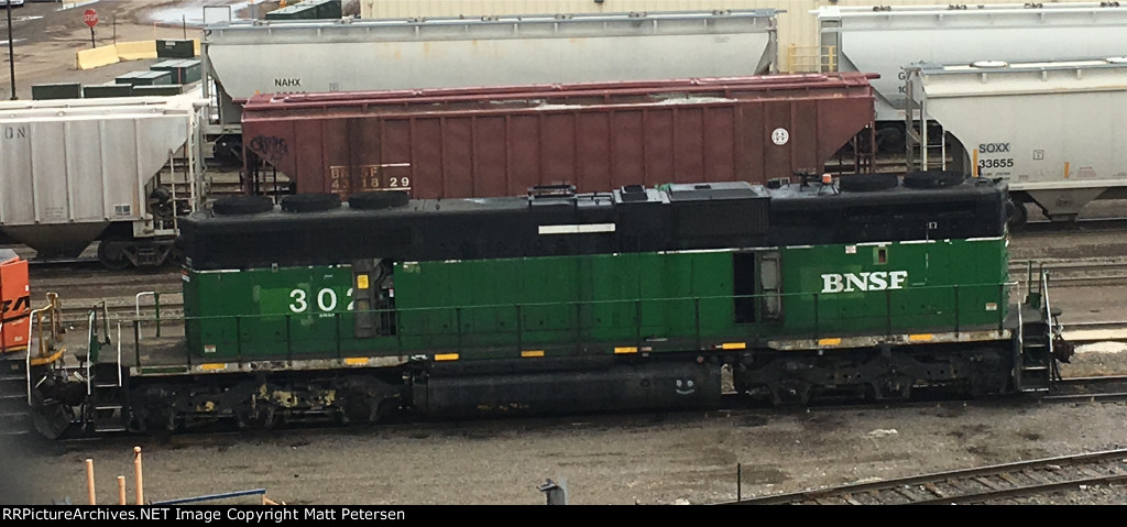 BNSF 302